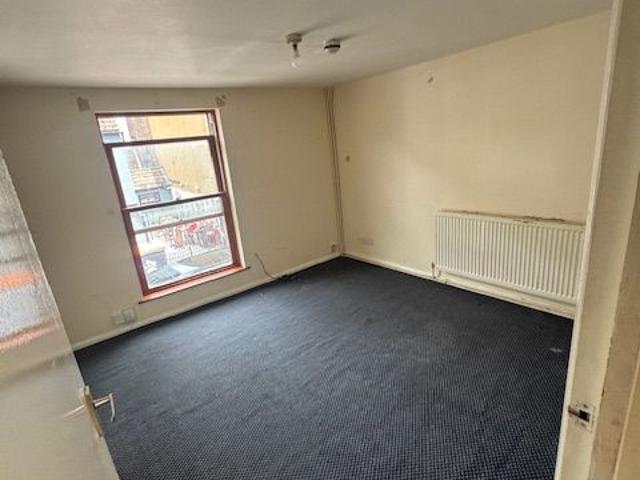 Luton LU2, 1 bed flat to rent, £650 pcm | PrimeLocation