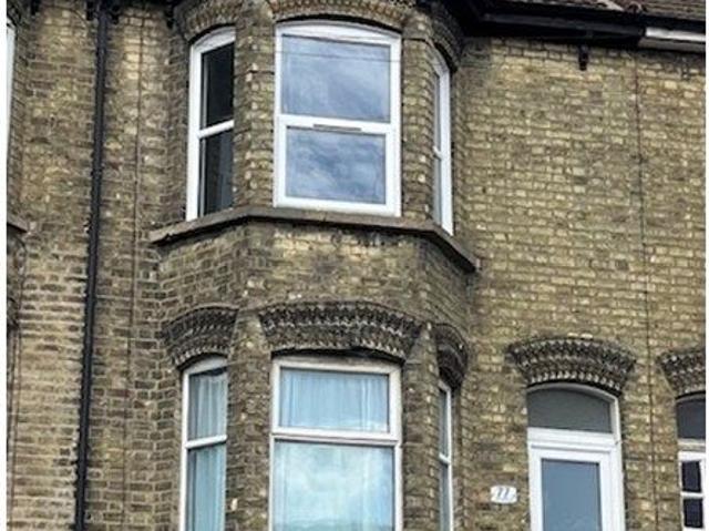 Luton Road, Chatham ME4, 3 bed terraced house to rent, £1,400 pcm | PrimeLocation
