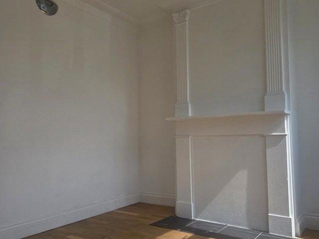 Luton Road, Chatham ME4, 4 bed terraced house to rent, £1,400 pcm | PrimeLocation