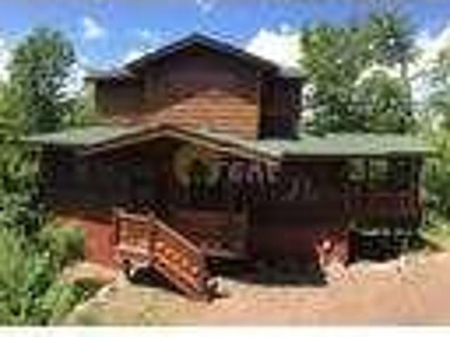 Lutsen large home with great views of Caribou Lake