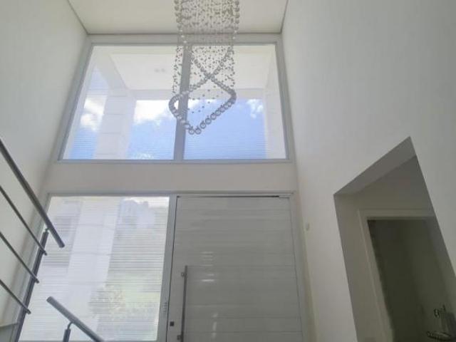 Luxuosa mansão à venda em condomínio no Tamboré, Barueri SP