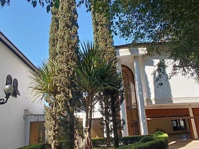 Luxuosa Mansão de Condomínio à Venda em Barueri SP, Residencial Tamboré: 5 Quartos, 5 Suítes, 3 Sala