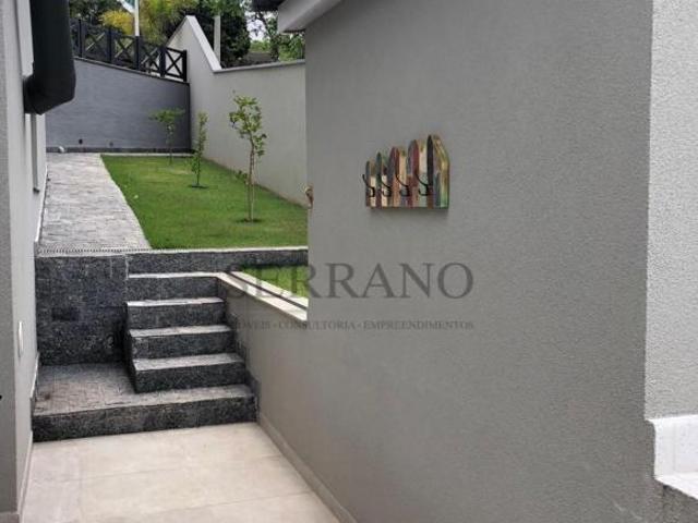 Luxuosa Mansão em Condomínio de Alto Padrão em Vista Alegre, Vinhedo SP: 4 quartos, 4 suítes, 4 sala