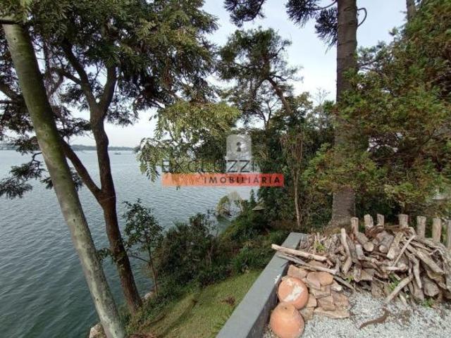 Luxuosa mansao de alto padrao com 6 dormitorios na Praia da Lagoa Sao Paulo