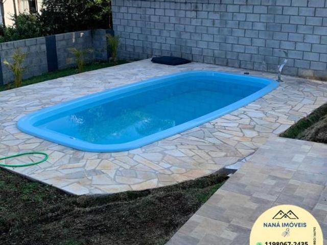 Luxuosa Casa com 03 Suítes em Condomínio Exclusivo em Vargem Grande Paulista