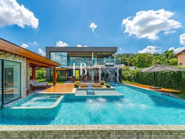 LUXUOSA CASA COM 4 SUÍTES NO CONDOMÍNIO FAZENDA SERRA AZUL ITUPEVA/SP