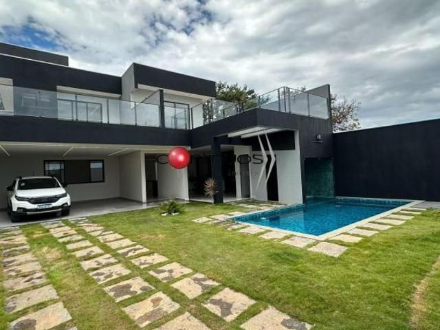 Luxuosa casa de 4 quartos e 4 suítes na Vila dos Ipês em Lagoa Santa MG, com 273m² e 6 vagas de gara