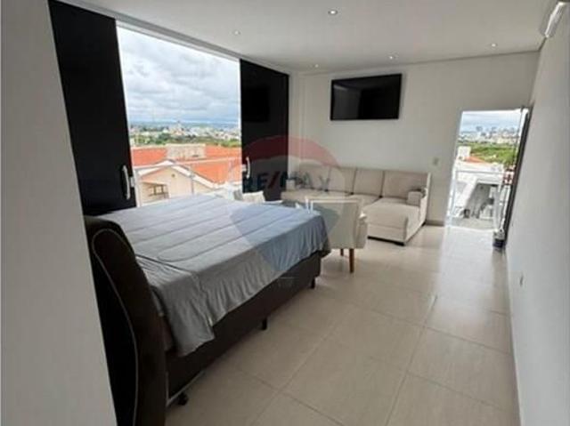 Luxuosa Casa de 6 Dorms no Jardim Santa Rosália