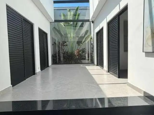 Luxuosa Casa de Alto Padrão em Condomínio no Portal das Estrelas, Boituva SP: 4 quartos, 4 suítes, 3 salas, 6 banheiros, 4 vagas, 250m²