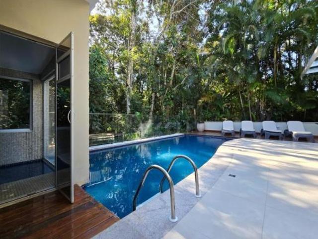 Luxuosa casa de alto padrão na Riviera de São Lourenço, Bertioga SP: 6 quartos, 6 suítes, 3 salas, 1