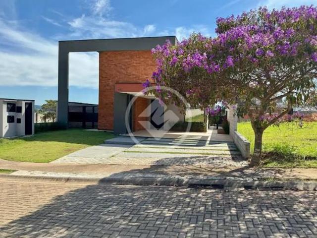 Luxuosa casa de esquina no Residencial Pecan Town e Country em Itupeva SP