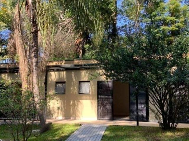 Luxuosa Casa em Condomínio à Venda em Atibaia SP, Condomínio Estância Parque de Atibaia, 6 Quartos
