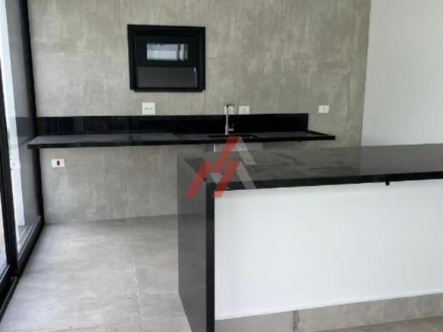 Luxuosa casa em condomínio à venda em Alphaville, Santana de Parnaíba SP: 4 quartos, 4 suítes, 3 sal