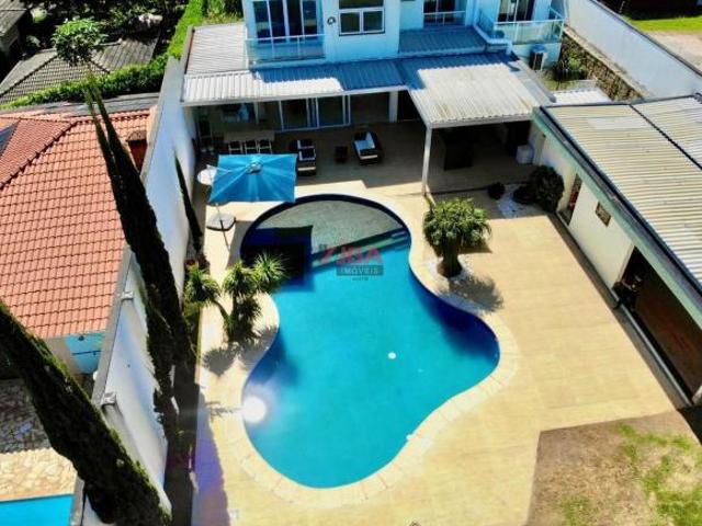 Luxuosa casa em condomínio à venda em Itupeva SP, Parque dos Resedás: 5 suítes, 4 vagas, 660m² com