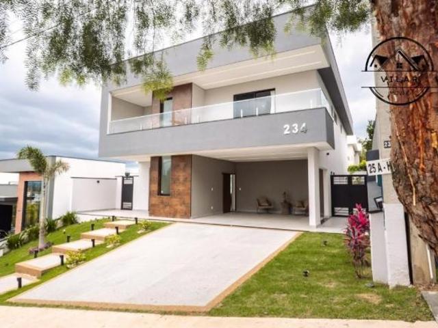 Luxuosa Casa em Condomínio à Venda em Indaiatuba SP 3 Quartos, 3 Suítes, 2 Salas, 4 Banheiros, 2 Va