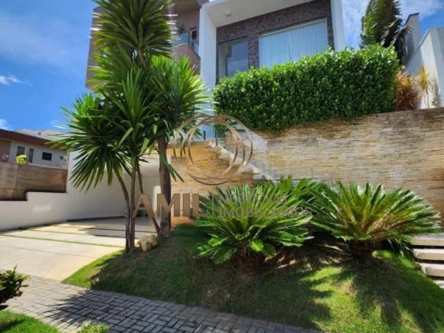Luxuosa casa em condomínio à venda em São José dos Campos SP, bairro Condomínio Residencial Jaguary