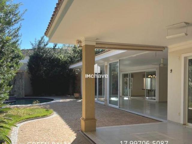 Luxuosa Casa em Condomínio com 4 suítes no Green Palm, São José do Rio Preto SP: 467m², 3 salas, 7 b