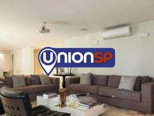 Luxuoso Apartamento no Campo Belo Venda