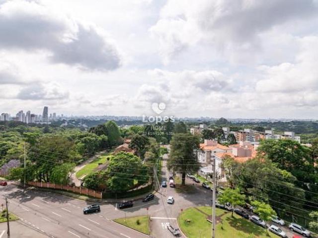 Luxuoso Apartamento no Ecoville com 3 suítes e 3 vagas
