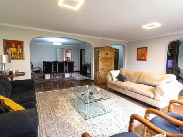 Luxuoso Apartamento no Itaim Bibi