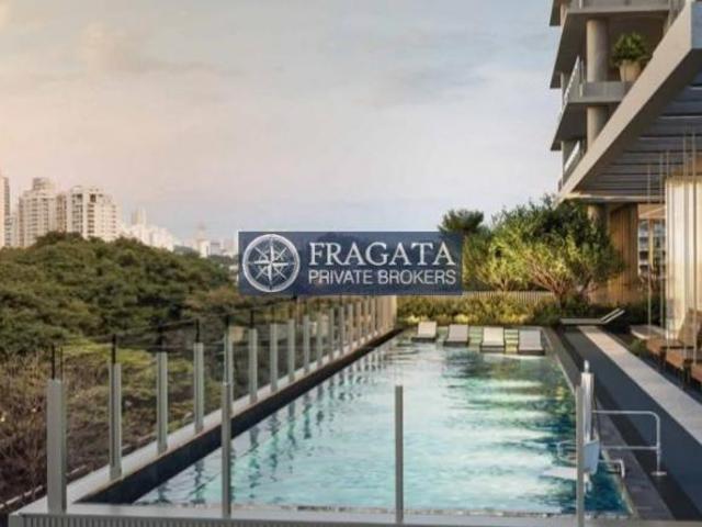 Luxuoso Apartamento no Ibirapuera com 298m², 4 suítes e 4 vagas de garagem