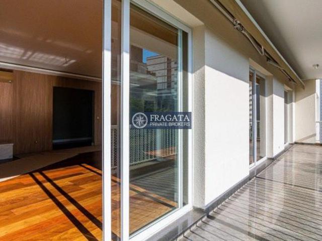 Luxuoso apartamento A.Padrão a venda 04 suítes 03 vagas Higienópolis/SP