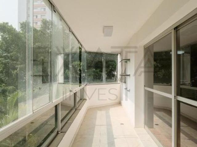 Luxuoso apartamento à venda em São Paulo SP, no Campo Belo, 3 quartos, 3 suítes, 5 salas, 5 banheiro