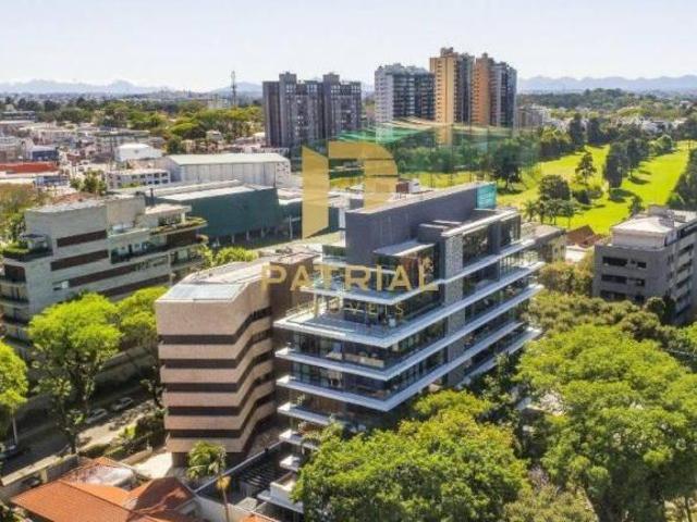 Luxuoso Apartamento à venda localizado no bairro Cabral