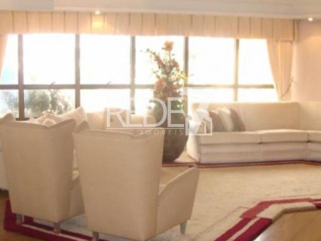 Luxuoso Apartamento à Venda no Cambuí 4 Suítes, 4 Vagas e Área de Lazer Completa