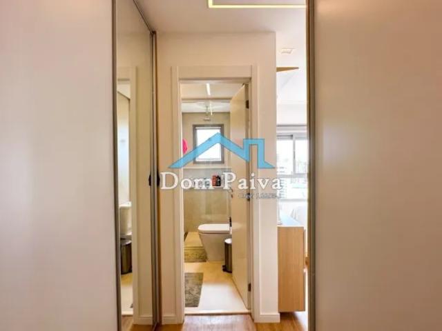 Luxuoso Apartamento à Venda no Campo Belo SP