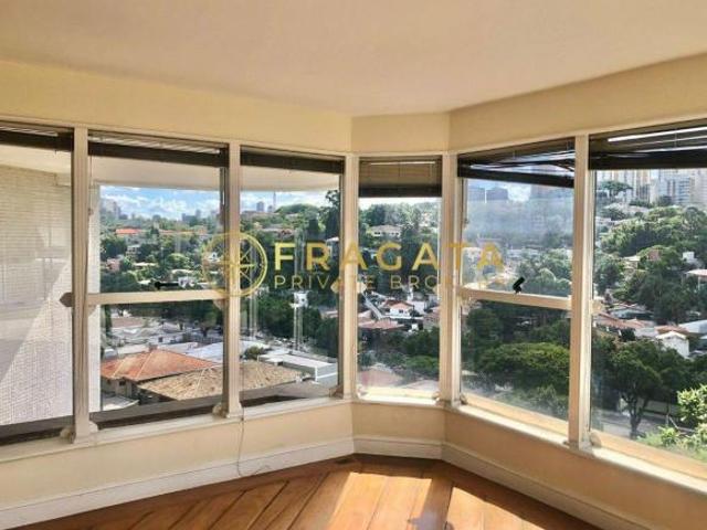 Luxuoso apartamento a venda Pacaembu 347 m² | 4 quartos, sendo 3 suítes | 4 vagas de garagem | De