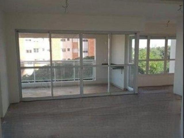 Luxuoso Apartamento de 145 m², 3 suítes no Condomínio One São Francisco