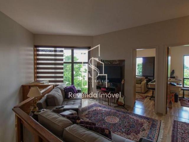 Luxuoso apartamento de 3 quartos com suíte e 3 vagas no Campo Belo! Venha conferir essa joia em São