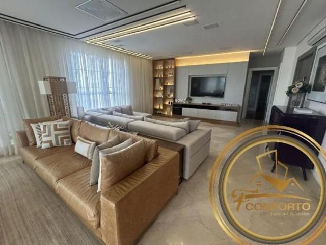 Luxuoso apartamento de 4 quartos com 2 suítes e 6 vagas de garagem no Jardim Anália Franco, São Paul