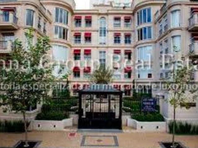 Luxuoso duplex de 347 m² à venda no bairro Higienópolis