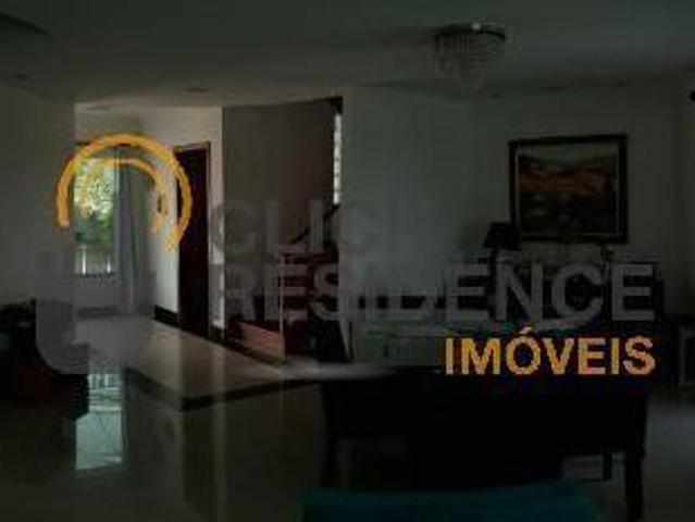 Luxuoso Sobrado em Condomínio à Venda no Swiss Park, São Bernardo do Campo SP: 4 Quartos, 1 Suíte, 3