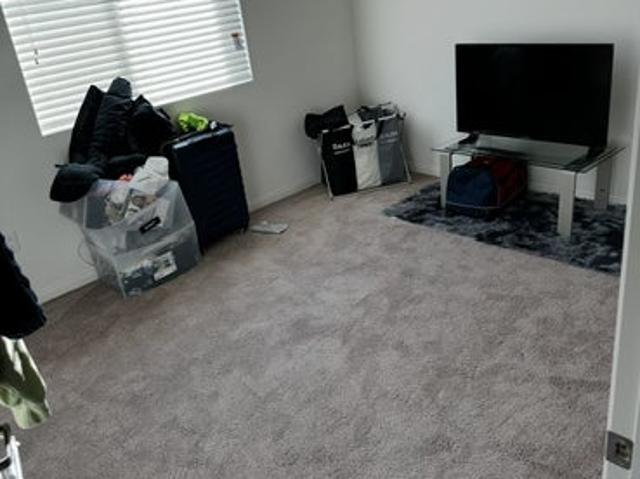 Luxurious 2 bed/2 bath renting out one room