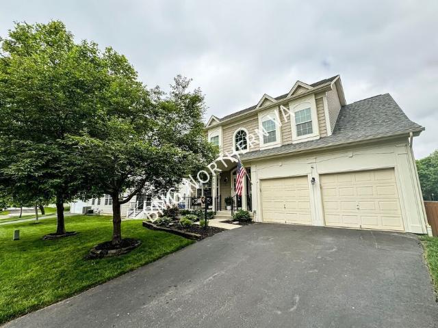 Luxurious 6 Bed, 3.5 Bath Home with Premium Amenities in Meadows at Morris Farms Community