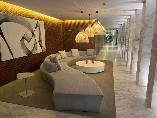 Luxurious Ipanema 3 minutes walk from Poste 9