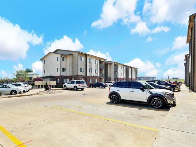 Luxurious One, Two and four 4 Bedroom Apartment for Rent at 6545 E 34th St N, Wichita, KS 67226 Northeast K 96
