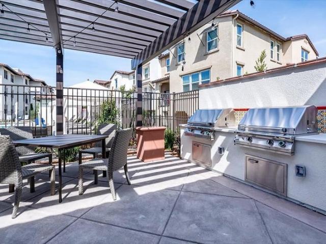 Luxurious livermore 1bdrm 1 bath private