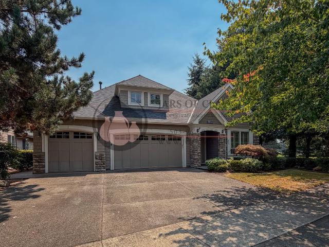 Luxurious Woodburn Residence | Main Floor Primary Suite & Butler's Pantry