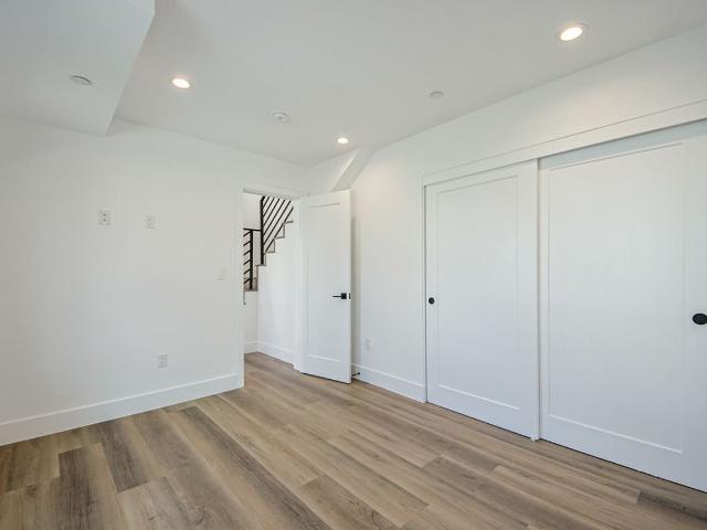 Luxury 3 & 4 Bed Townhomes a Short Walk to Topanga Village! 3 Bedroom Apartment for Rent at 6422 Hanna Ave, Los Angeles, CA 91303 Woodland Hills Warner Center