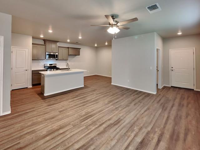 Luxury 3 Bedroom 2 Bathroom Townhome in Piedmont Schools Neighborhood Park