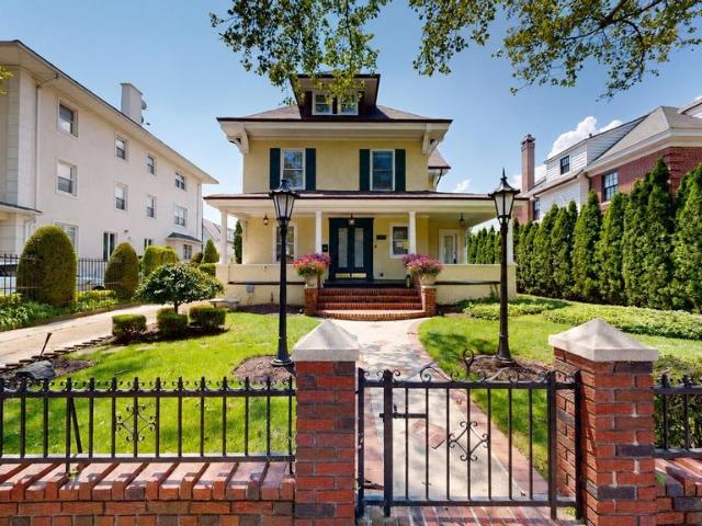 Luxury 11 room Detached House for sale in South Brooklyn, United States