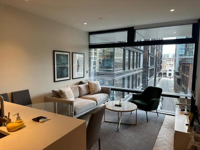 Luxury 1 Bedroom available in central London