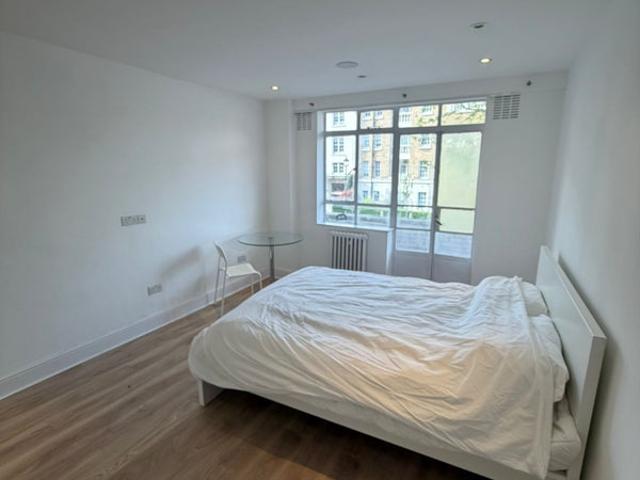 Luxury 1 Bedroom Apartment – St. John’s Wood, NW8