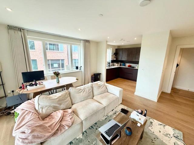 ✨ Luxury 2 Bed Patio Aparment West Hampstead✨