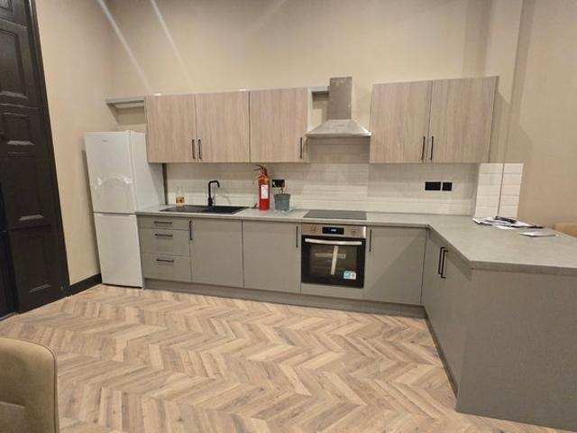 Luxury 2 Double Bedroom Flat* on Suites*Garden