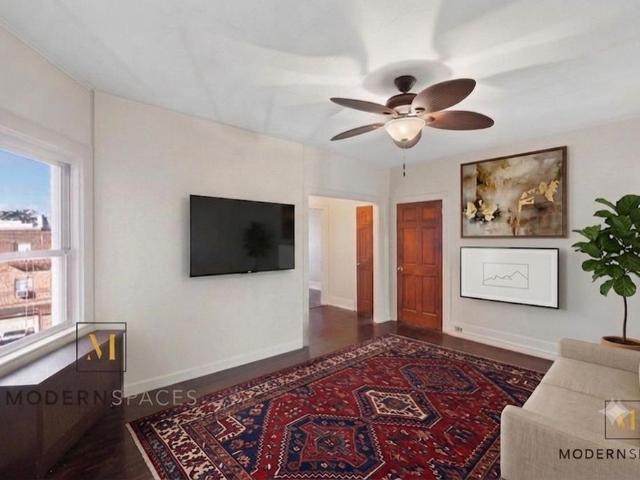Luxury 5 room Detached House for rent in Queensbridge Houses, New York